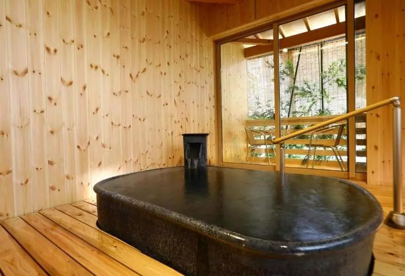 Hotel Kameya Honten - Nagano