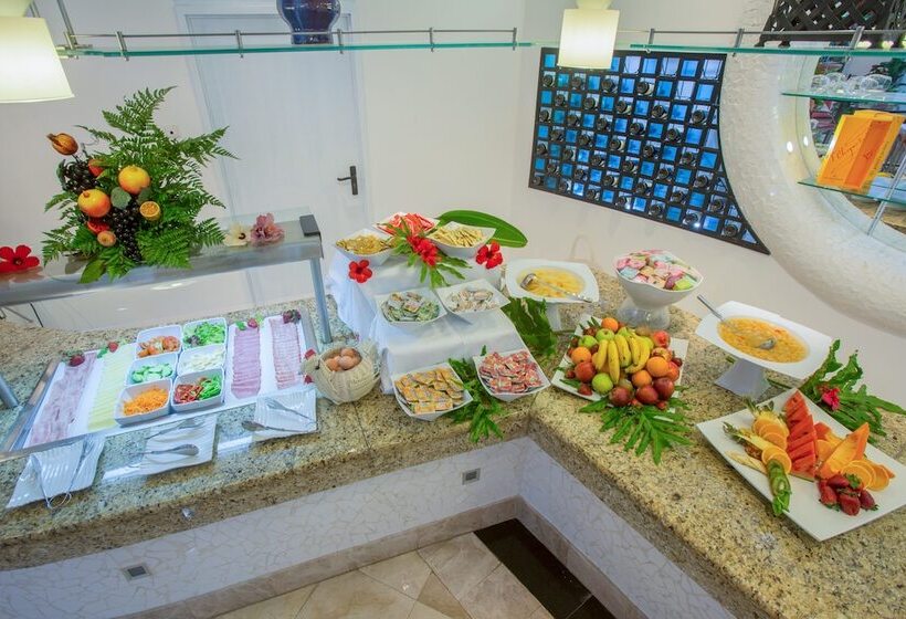 Hollywood Mirage Excel Hotels & Resorts - Los Cristianos