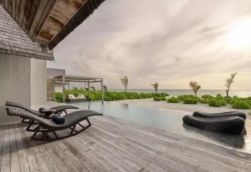 Hôtel Madifushi Private Island - Maldives