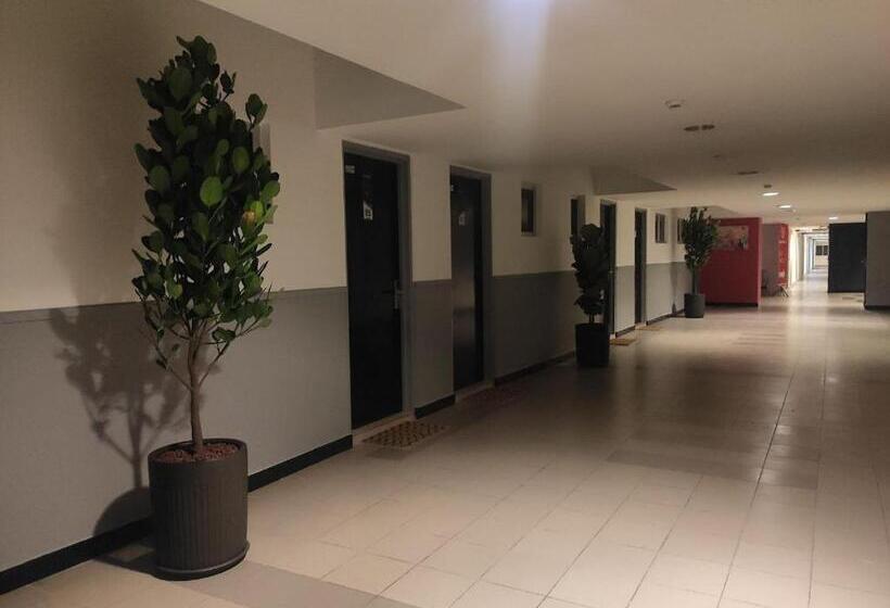 Aster Hotel Bukit Jalil - Puchong