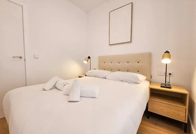 Apartamentos Zaragoza Reconquista 3000 - Zaragoza, España
