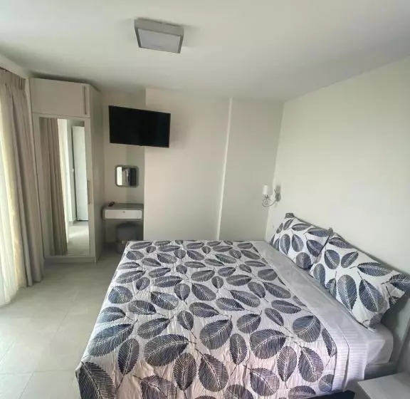 Hôtel Elpiniki Luxury Rooms - Halkidiki