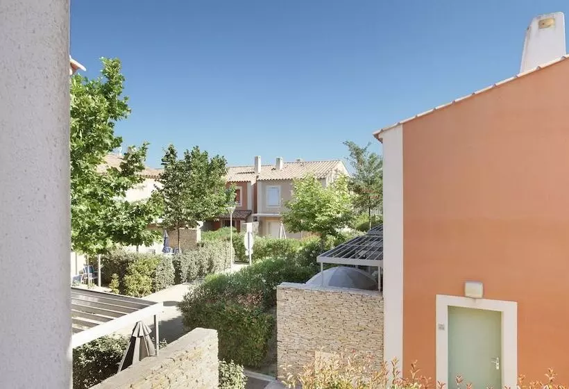 Hotel Residence Odalys Le Mas Des Flamants - Aigues-Mortes