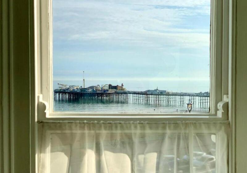 Pension (Hôtel Basse Catégorie) The Willows - Brighton