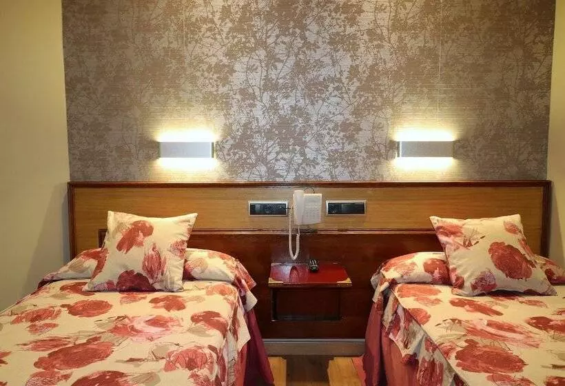 Hostal Hispano Argentino Gran Via - Madrid