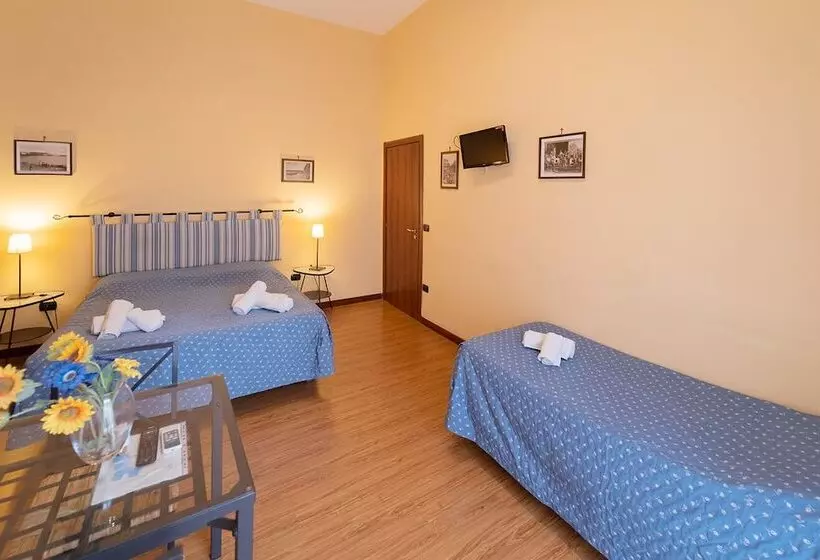 Pension (Hôtel Basse Catégorie) Pc Boutique H Napoli Centro, By Clapa Group - Неаполь