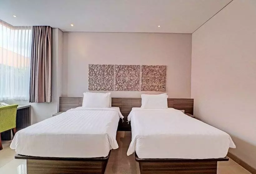 Hôtel Townhouse Oak Signature Bali - Denpasar