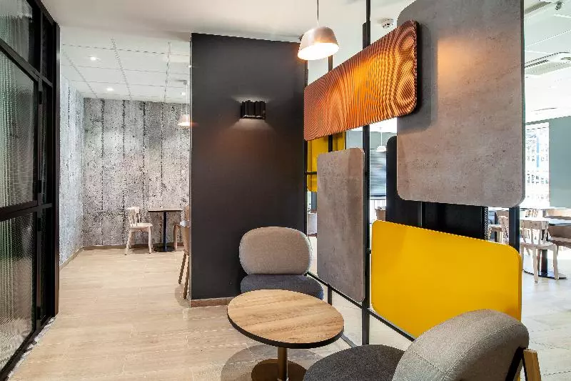 B&b Hotel Saint Denis Porte De Paris - Saint-Denis, France