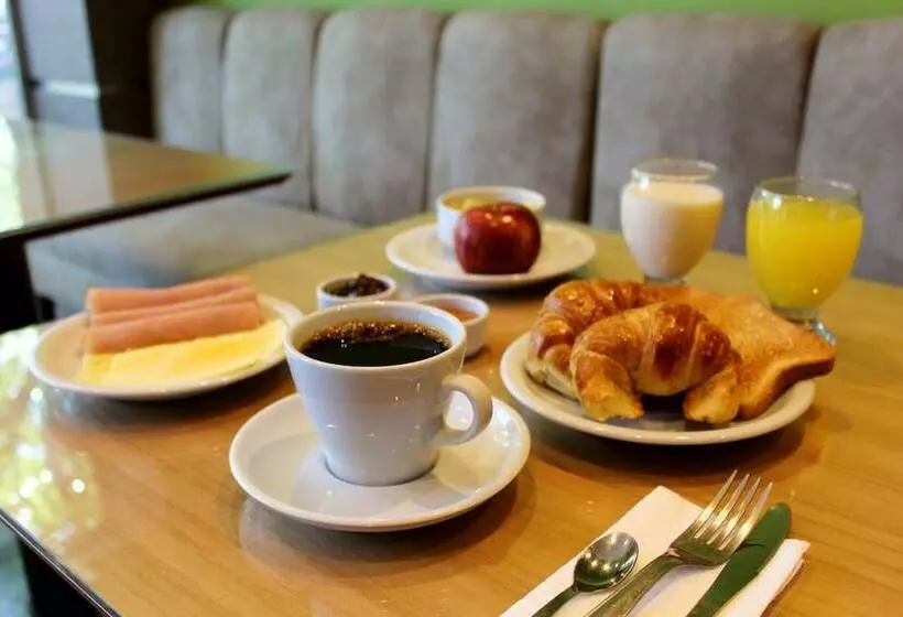 Soltigua Apart Hotel Mendoza - Mendoza