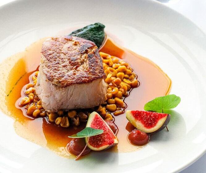 Hôtel L Ermitage Hôtel Cuisine à Manger - Caluire-et-Cuire