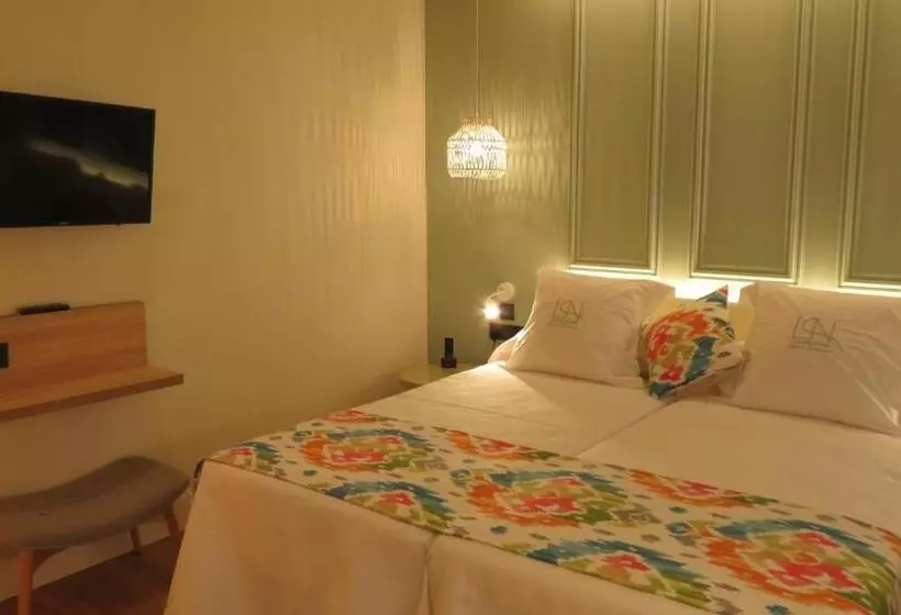 Pension (Hôtel Basse Catégorie) La Puerta De Nerja Boutique   Adults Recommended - Nerja