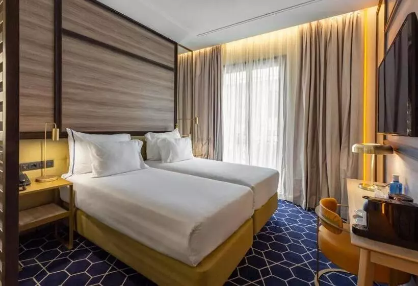 Hôtel Pestana Cr7 Gran Via Madrid - Madrid