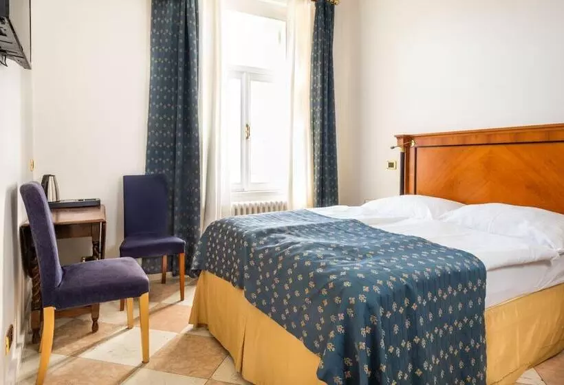 Résidence Hôtelière La Fenice - Prague