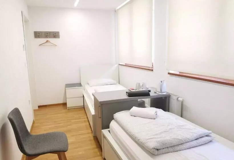 Bed And Breakfast Rooms Sincere 1830 - Ljubljana