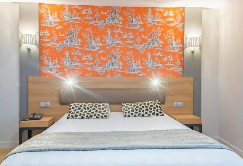 Hôtel Logis Grand Hôtel Des Bains - Salins-les-Bains