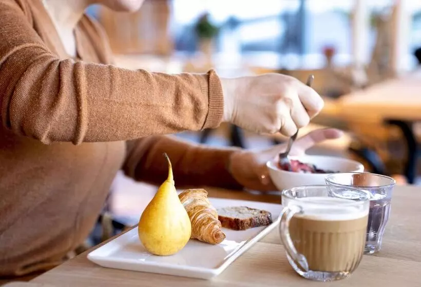 Hotel Ibis Styles Montauban - Montauban