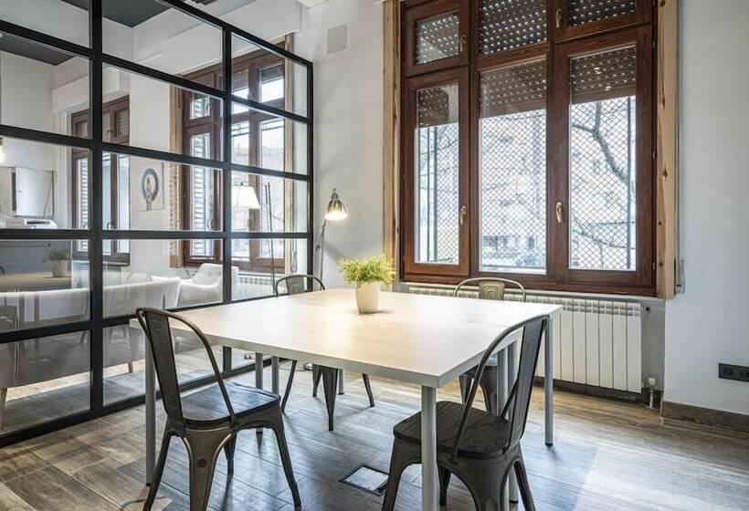 Hotel Ronces Hostel - Pamplona