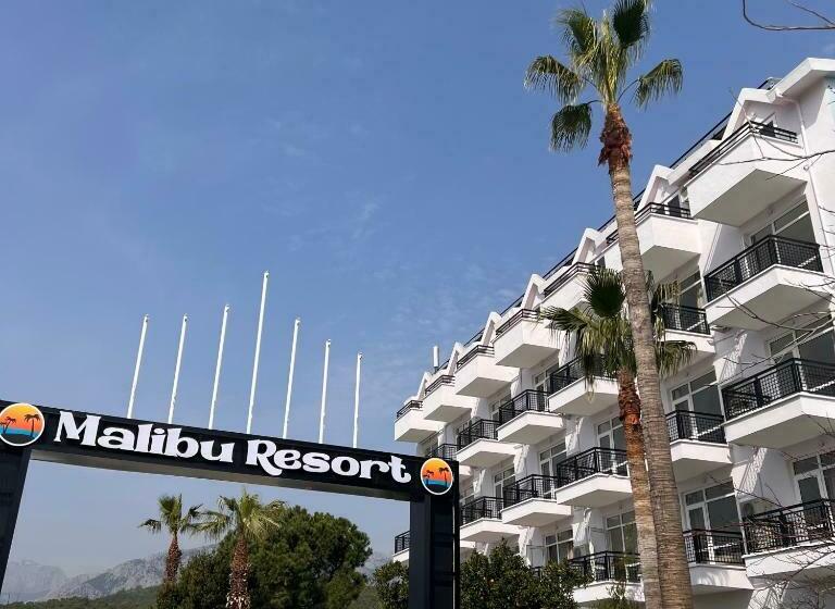 Hotel Malibu Resort - Konyaaltı