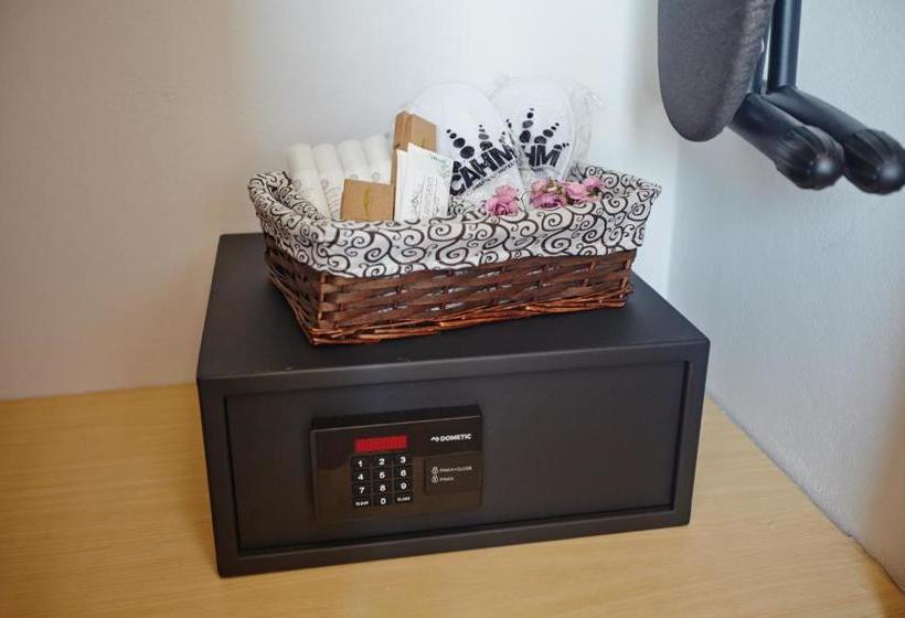 Hotel Pettas Apartments - Zakynthos