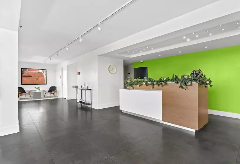 Hôtel Developer Inn Express Fundamental, A Travelodge By Wyndham - 셀레브레이션