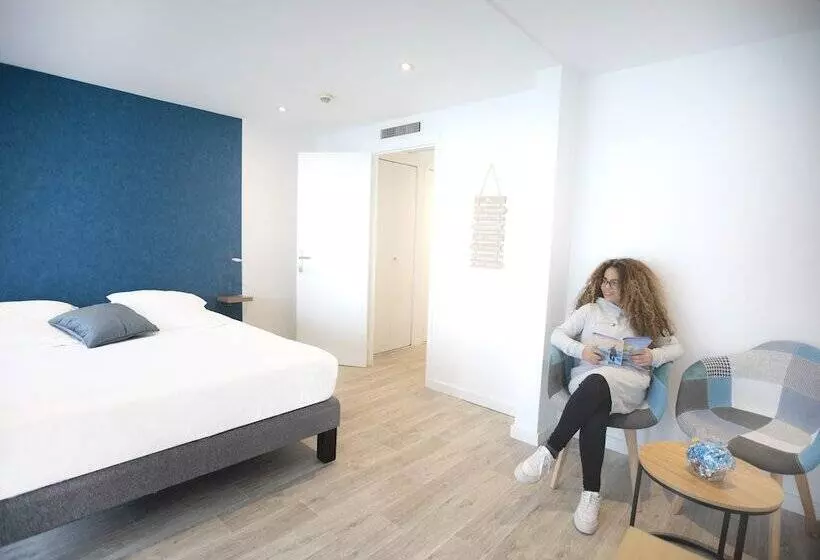 Hôtel Tiercé - Cagnes-sur-Mer