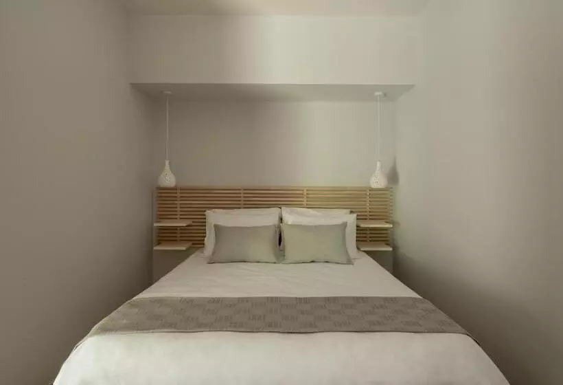 Hôtel 12 Keys Athens Apartments - Athens