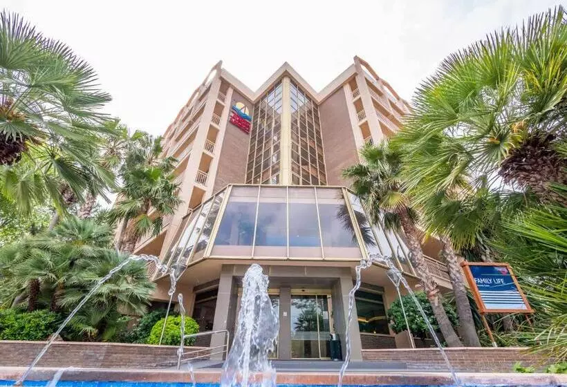 Golden Avenida Family Suites 4 - Salou