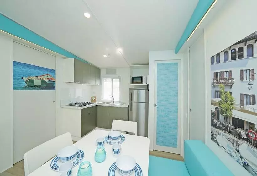 Hôtel San Francesco Camping Village - Desenzano del Garda