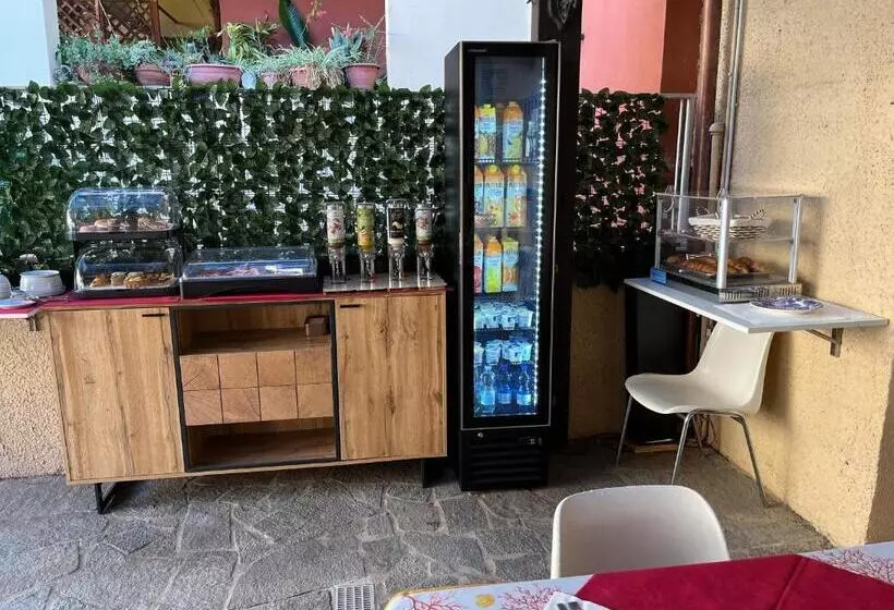 Bed And Breakfast Casa Tacconi - Villasimius