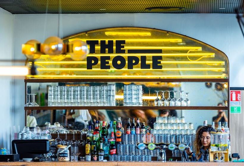 Herberge The People Paris Nation - Paris