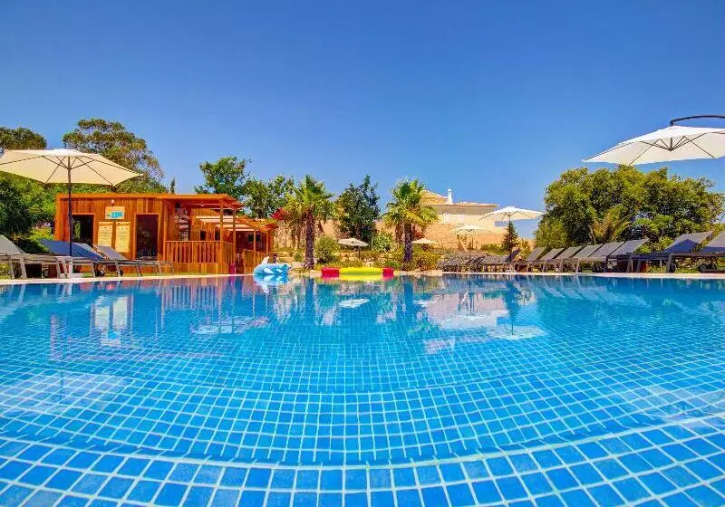Resort Pinheiros Da Balaia Villas - Albufeira