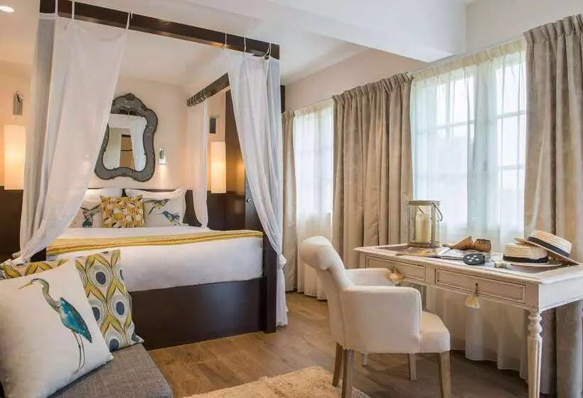 Hôtel Domaine De Bellevue, The Originals Relais - Seine-et-Marne