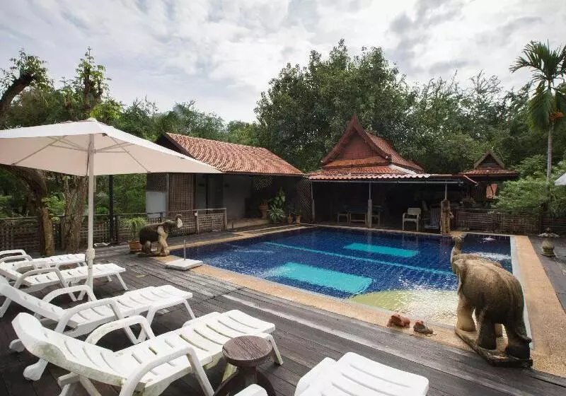 Hôtel Inrawadee Resort - Pattaya City