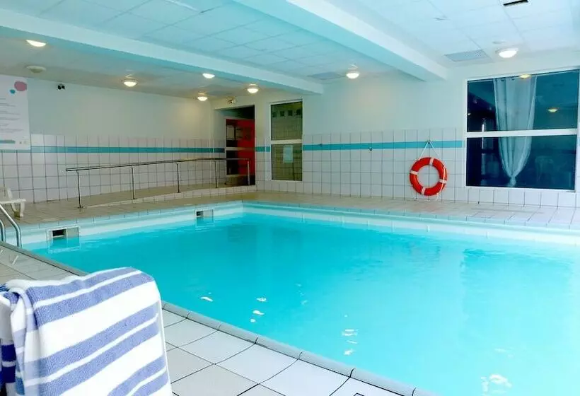 Hôtel Vvf Bourgogne Auxois Morvan - Semur-en-Auxois