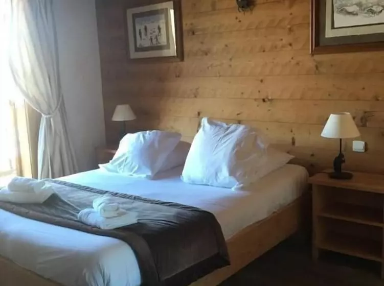 Hôtel Alp'azur - Oz-en-Oisans