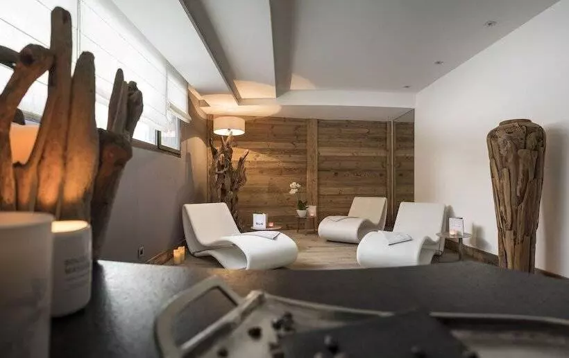 Hôtel Mgm Hôtels & Résidences   Résidence Le Cristal De Jade - Chamonix-Mont-Blanc