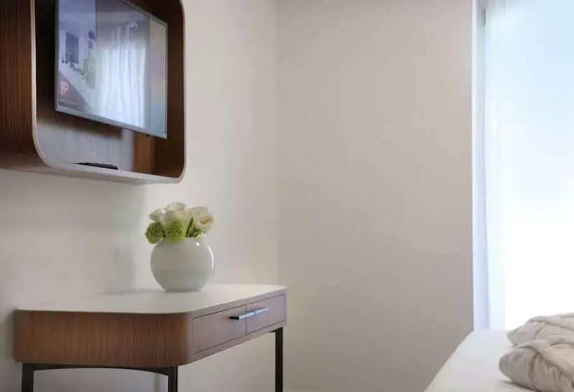 Hôtel M&f - Gallipoli