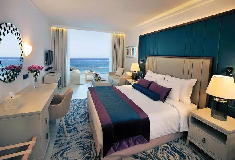 Amavi, Madefortwo Hotels   Paphos - Paphos