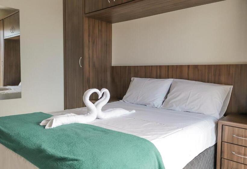 Hotel Hanna Amsterdam Praia - Florianópolis