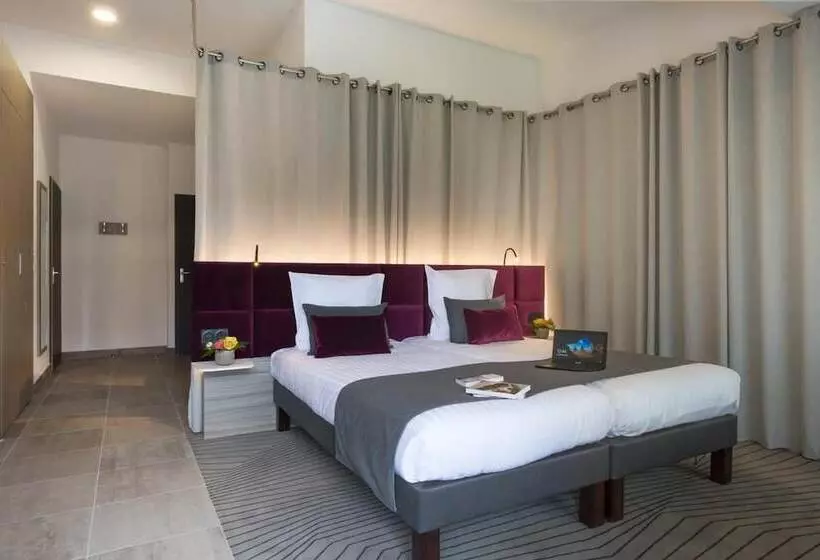 Nemea Appart Hotel So Cloud Lyon Gare Part Dieu - Villeurbanne