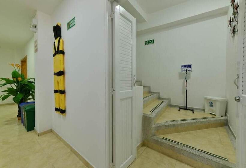 Pensión Grand Caribe - San Andrés